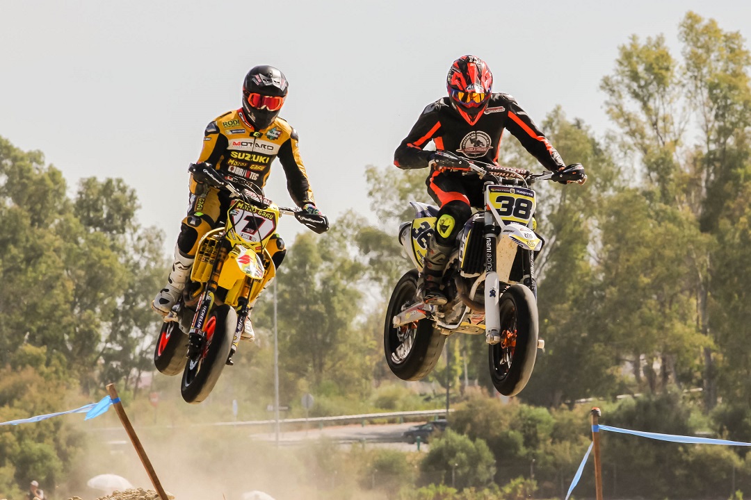 Penúltima cita del Nacional de Supermoto en Forcarei | Club del ...