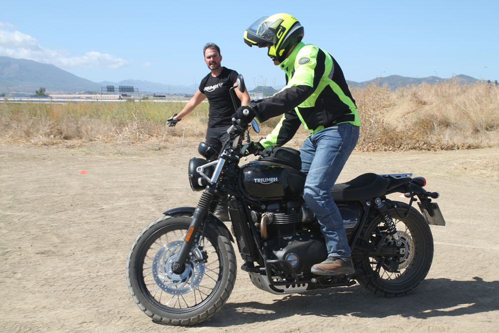 Triumph Adventure Experience Spain | Club del Motorista KMCero