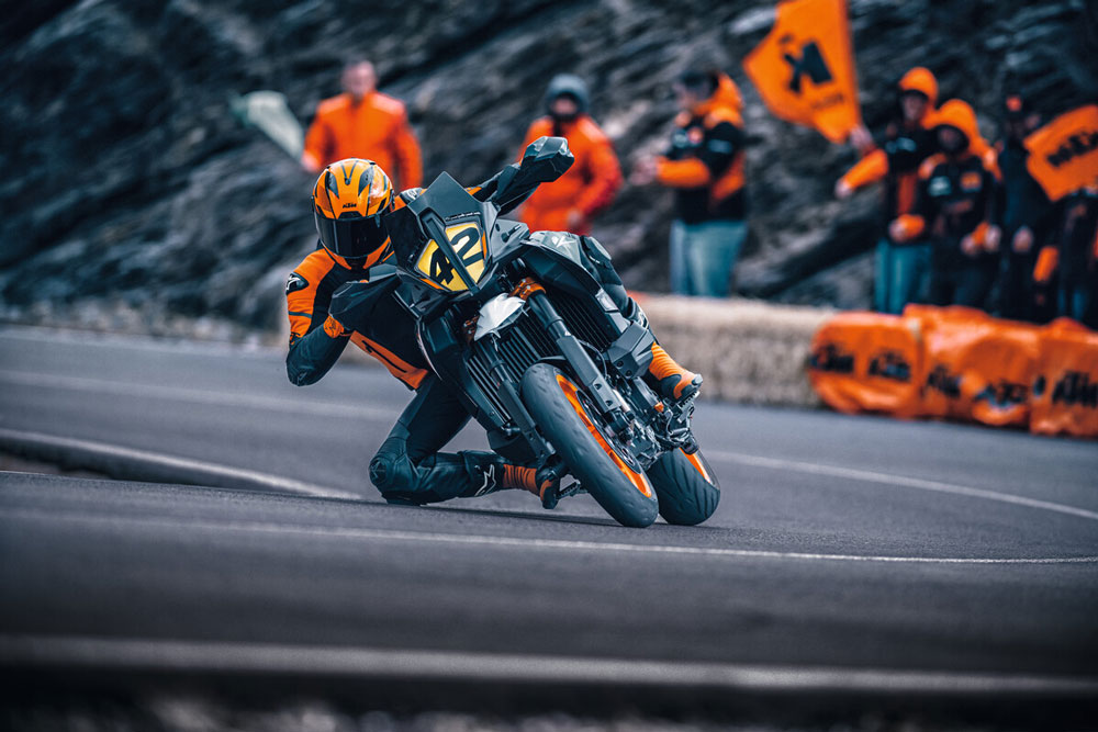 KTM 890 SMT Supermoto | Club del Motorista KMCero